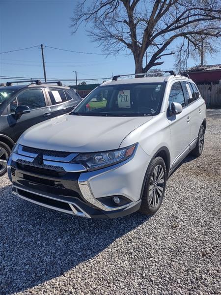 2019 Mitsubishi Outlander SE 2WD in Lanett, Alabama 36863